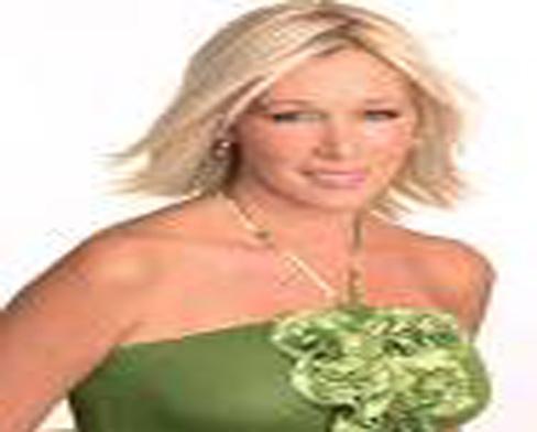 BACAN SAT | Es pionera en cumbia y folklore sureño